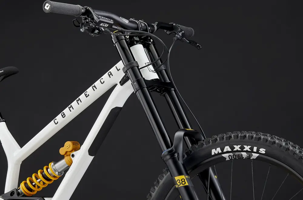 2024 Commençal FRS OHLINS EDITION MOTO STYLE – Specs, Comparisons ...