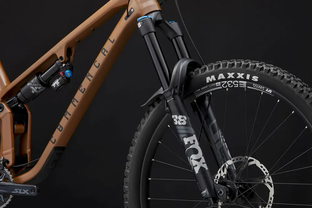 2024 Commençal META SX V5 ESSENTIAL – Specs, Comparisons, Reviews – 99 ...