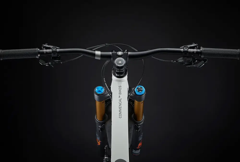 2024 Commençal META TR V4 SIGNATURE – Specs, Comparisons, Reviews – 99 ...