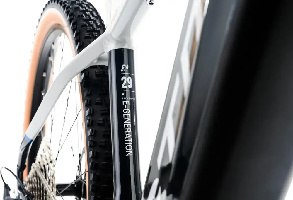 2023 CTM WIRE Pro – Specs, Comparisons, Reviews – 99 Spokes