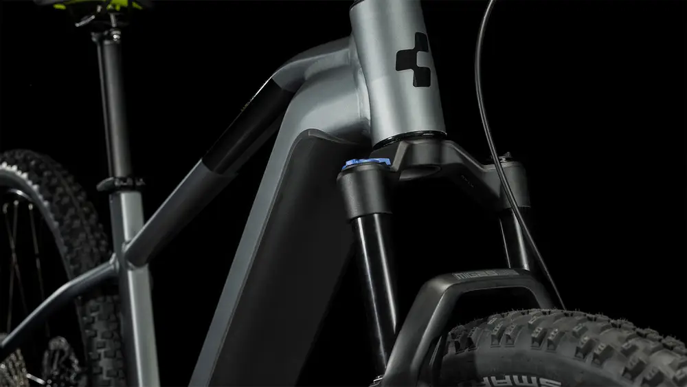 2023 CUBE REACTION HYBRID, PRO 750 – Specs, Comparisons, Reviews – 99 ...