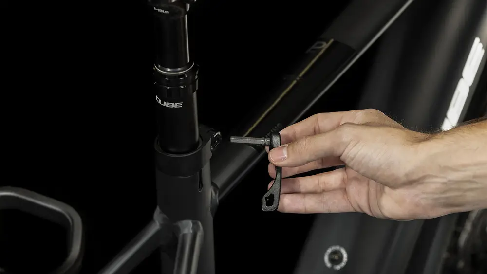 2023 CUBE TOURING HYBRID, PRO 500 – Specs, Comparisons, Reviews – 99 Spokes