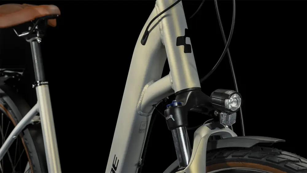 2023 CUBE TOURING, PRO – Specs, Comparisons, Reviews – 99 Spokes