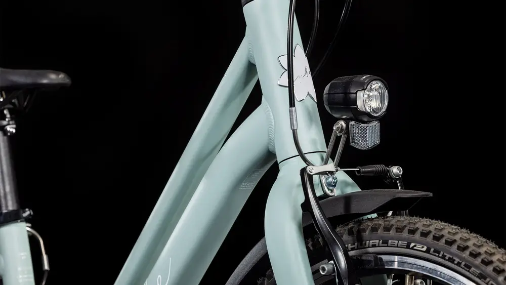 2025 Cube Ella 200 Specs Comparisons Reviews 99 Spokes