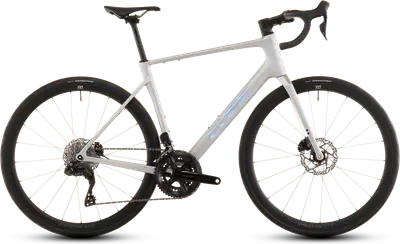 Compare: 2026 Canyon Endurace CF 8 Di2 vs CUBE AGREE C:62, SLX vs ...
