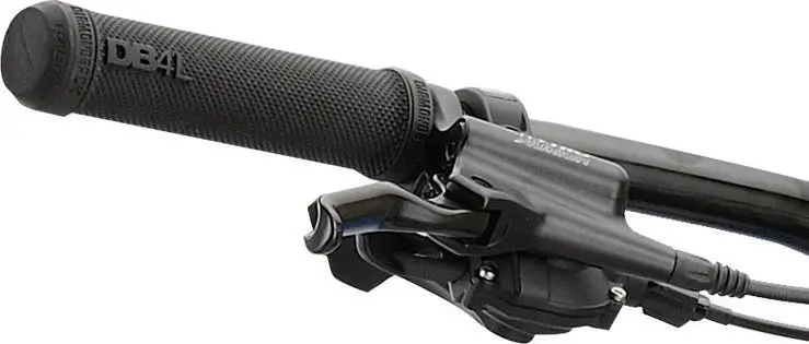 2017 Diamondback Atroz 2 – Specs, Comparisons, Reviews – 99 Spokes