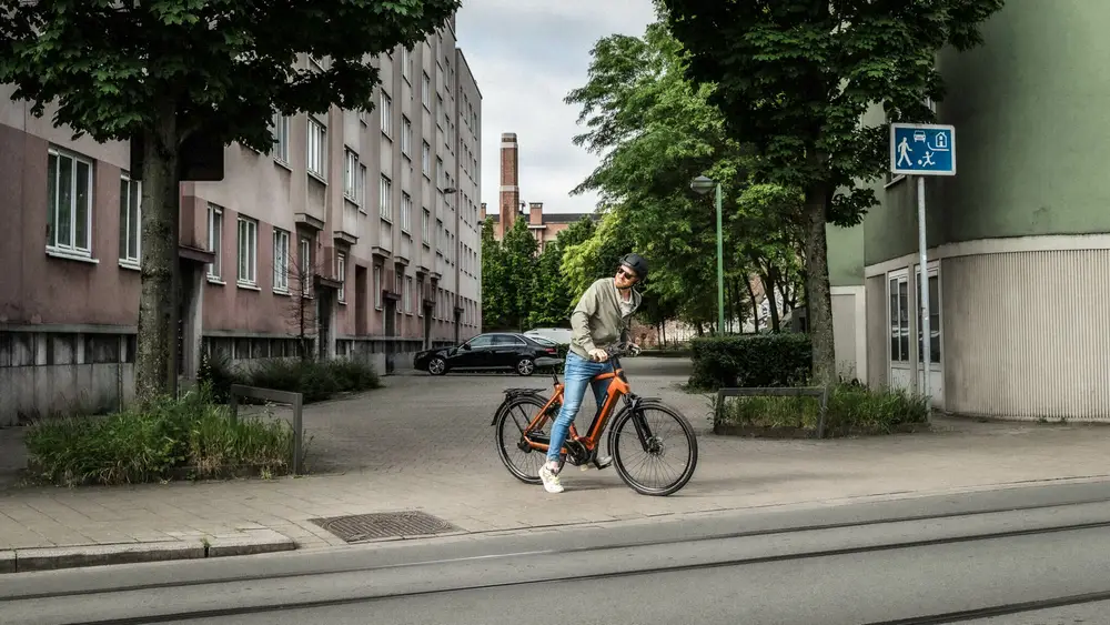 2024 Dutch ID Phantom S75 Automatic – Specs, Comparisons, Reviews – 99 ...