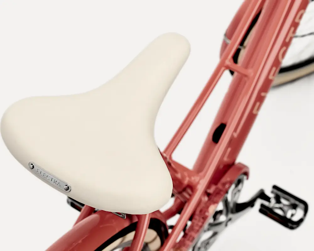 2025 Electra Loft Go! 7D EQ Step-Thru – Specs, Comparisons, Reviews ...