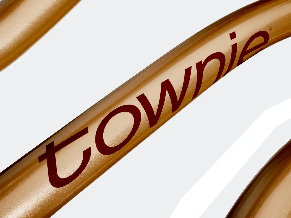 2025 Electra Townie 7D EQ Step-Thru – Specs, Comparisons, Reviews – 99 ...