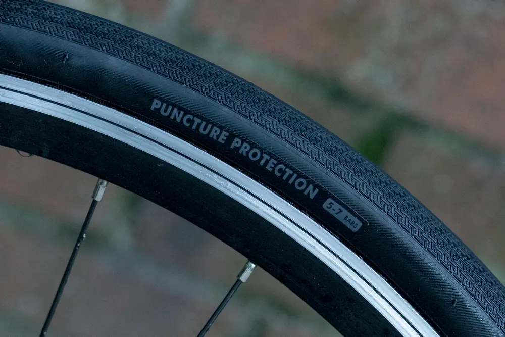 2023 ELOPS Single Speed City Bike 500 – Specs, Comparisons, Reviews ...