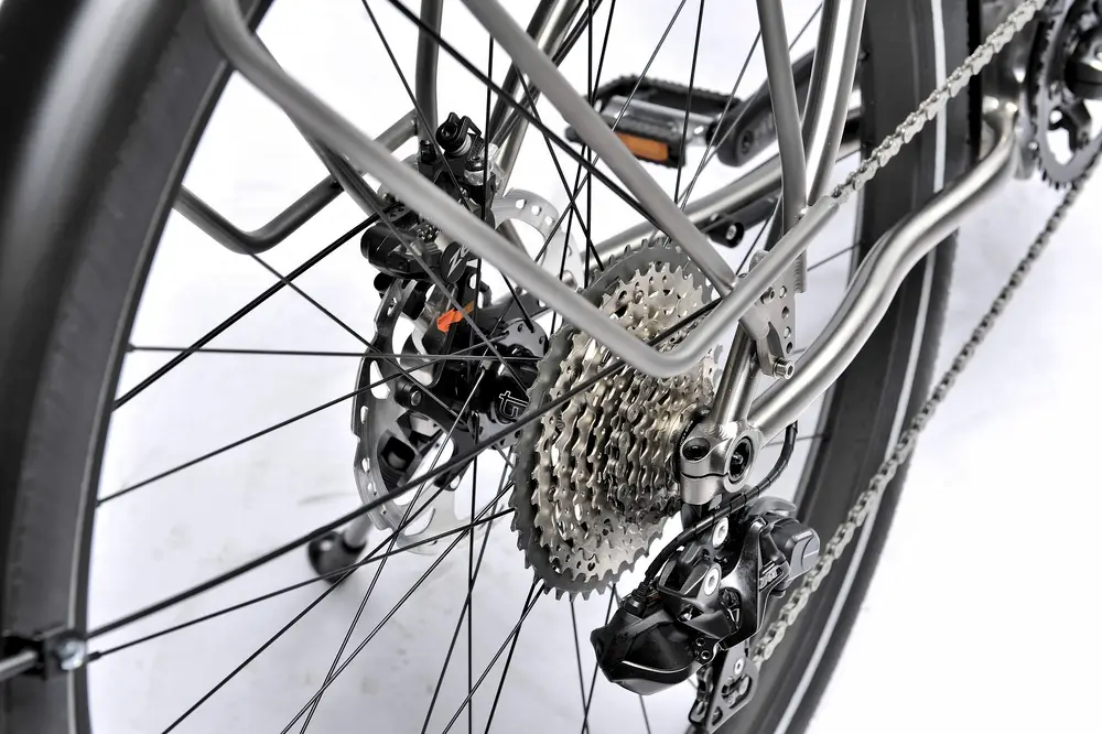 2024 Falkenjagd Hoplit ETA Touring – Specs, Comparisons, Reviews – 99 ...