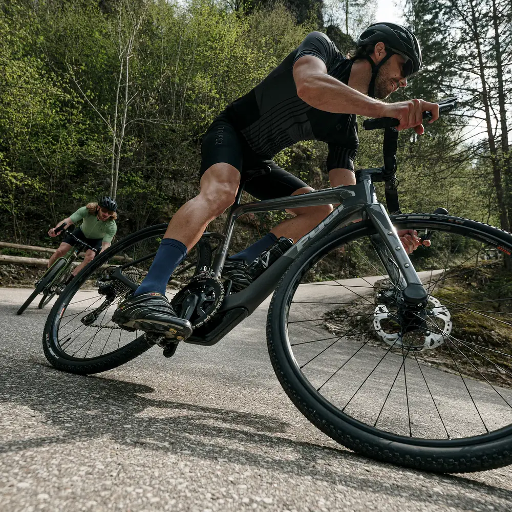 2024 Fuji Jari Carbon 1.1 – Specs, Comparisons, Reviews – 99 Spokes