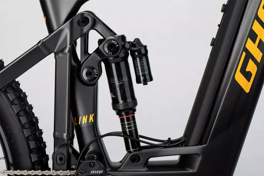 2023 Ghost E-Riot AM CF Advanced – Specs, Comparisons, Reviews – 99 Spokes