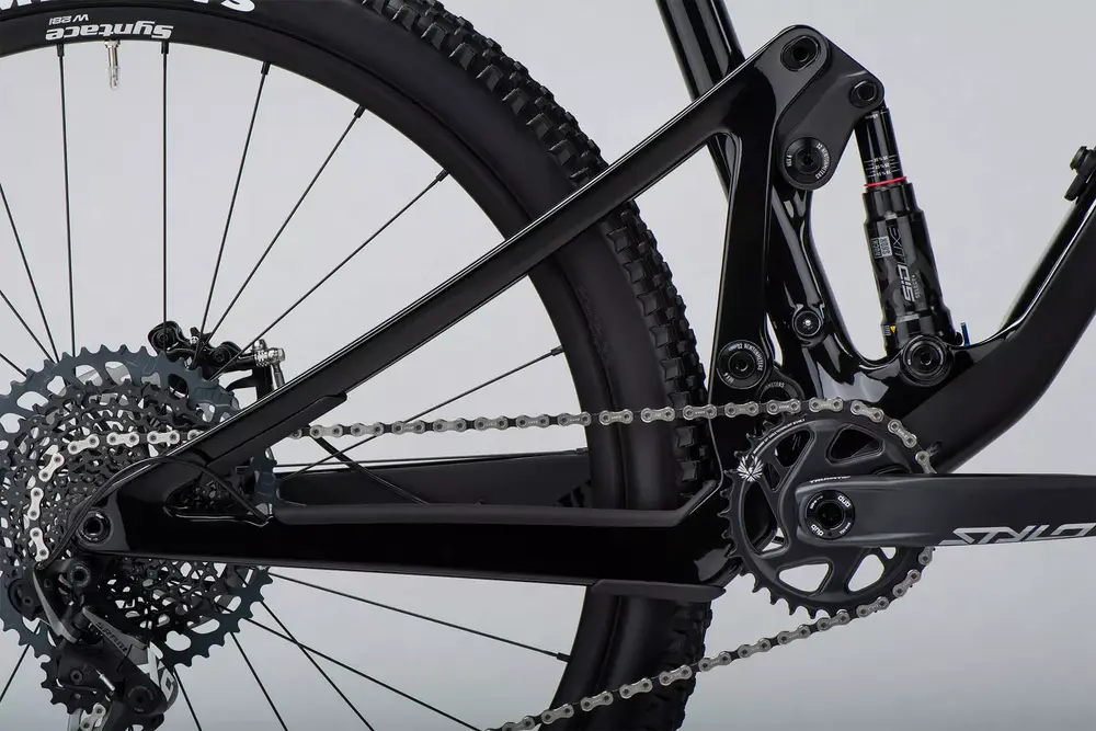 2023 Ghost Lector FS SF Advanced LC – Specs, Comparisons, Reviews – 99 ...