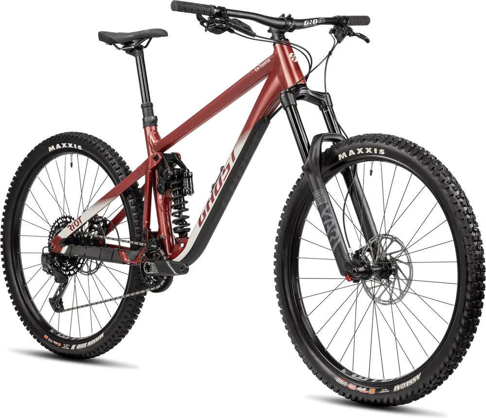2023 Ghost Riot EN Essential – Specs, Comparisons, Reviews – 99 Spokes