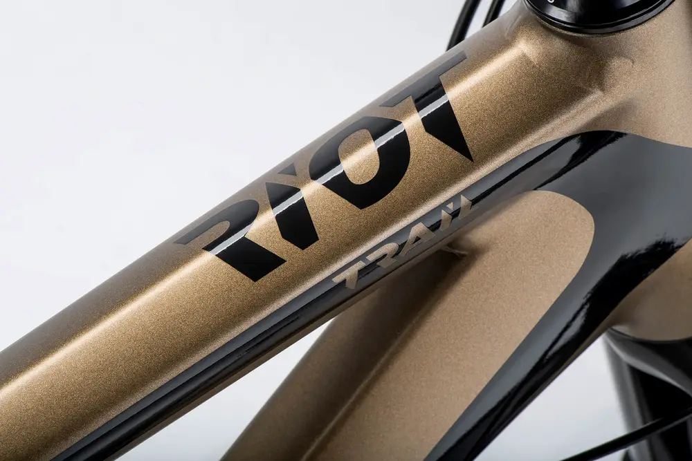 2023 Ghost Riot Trail AL Essential – Specs, Comparisons, Reviews – 99 ...