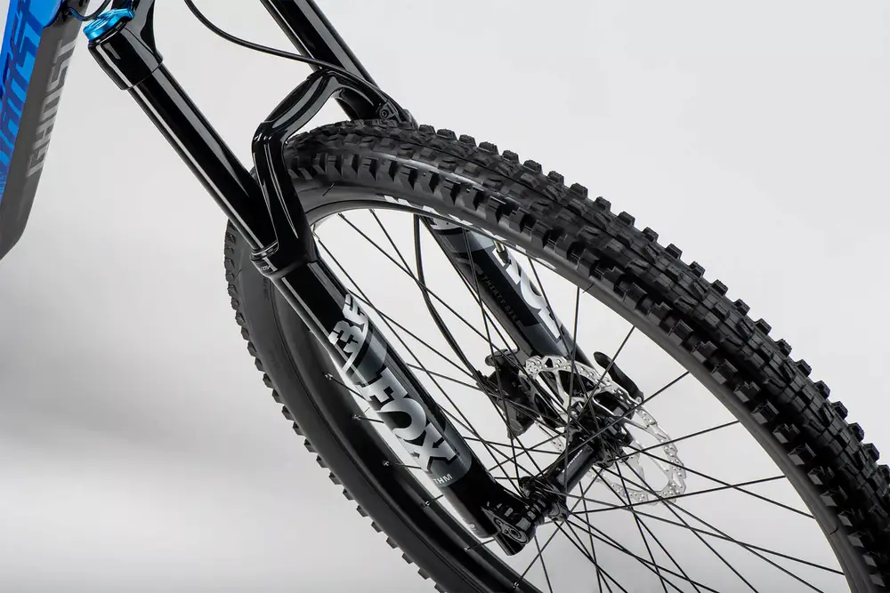 2024 Ghost Riot AM AL Essential – Specs, Comparisons, Reviews – 99 Spokes