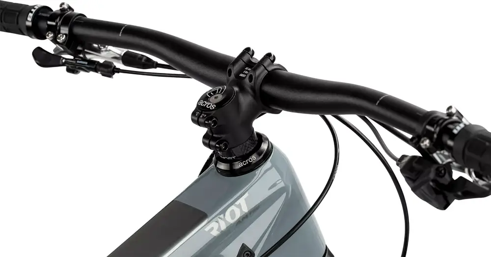 2024 Ghost Riot AM Pro – Specs, Comparisons, Reviews – 99 Spokes