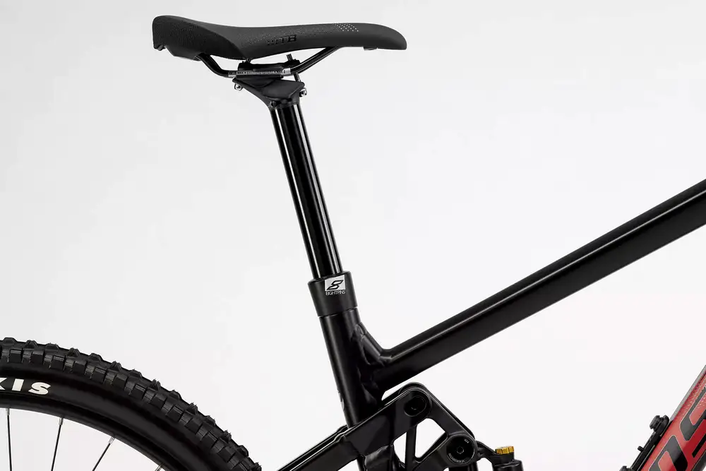 2024 Ghost Riot EN Pro – Specs, Comparisons, Reviews – 99 Spokes