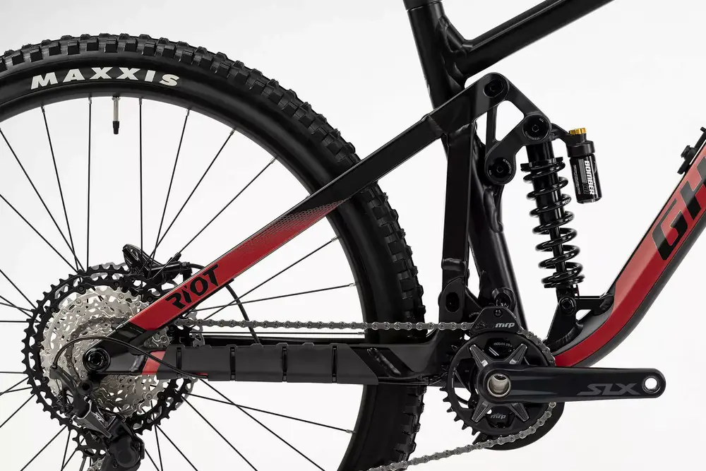 2024 Ghost Riot EN Pro – Specs, Comparisons, Reviews – 99 Spokes