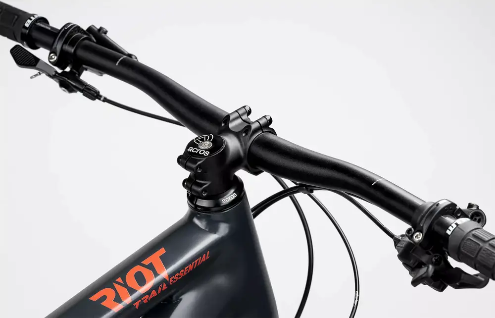 2024 Ghost Riot Trail Essential – Specs, Comparisons, Reviews – 99 Spokes