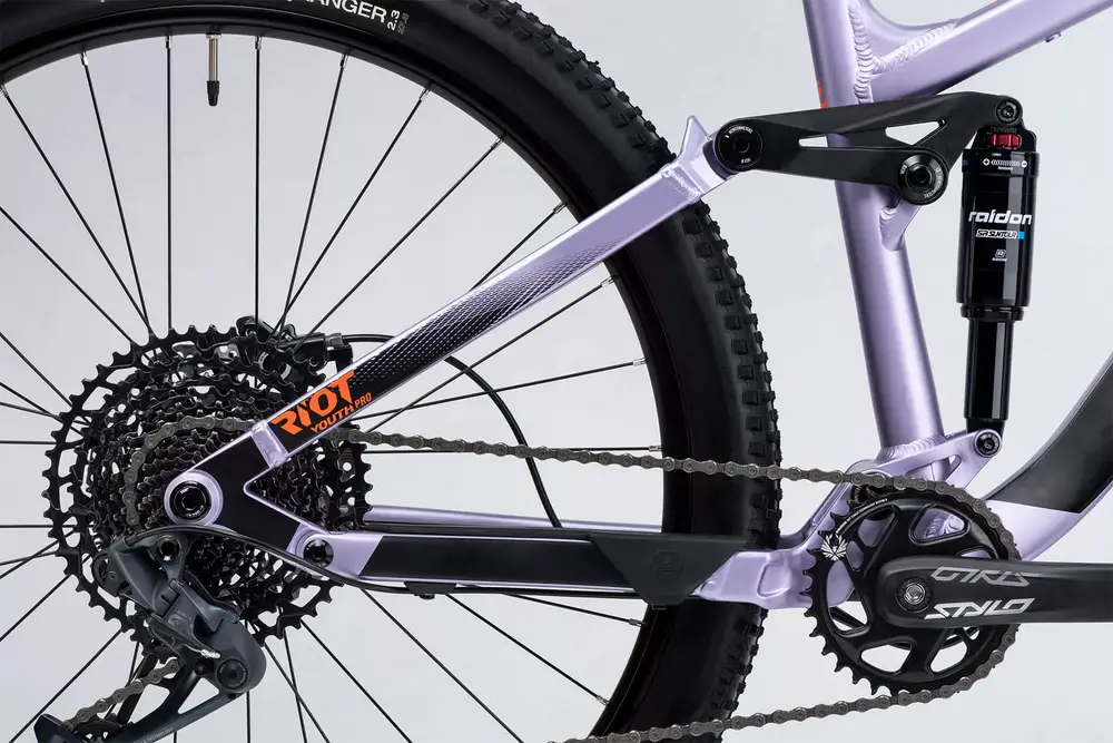 2024 Ghost Riot Youth Pro – Specs, Comparisons, Reviews – 99 Spokes