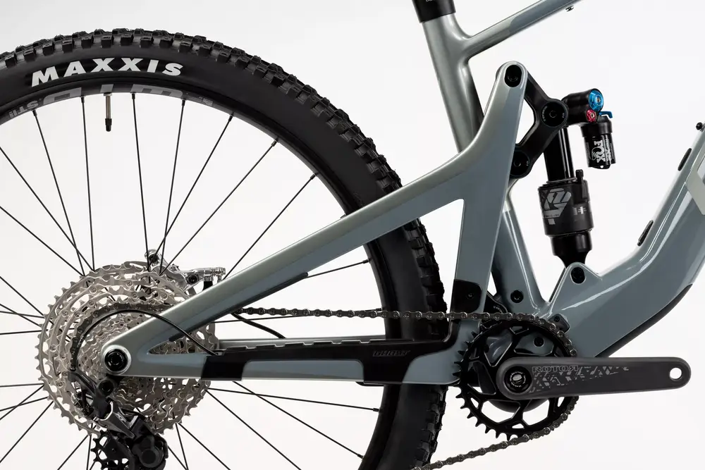 2025 Ghost PATH RIOT ADVANCED – Specs, Comparisons, Reviews – 99 Spokes