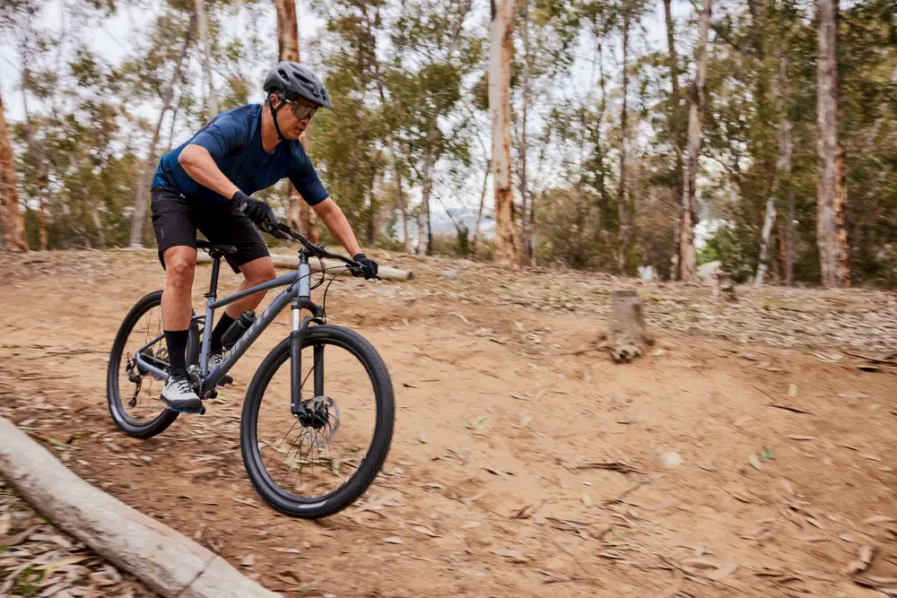 2022 Giant Talon 2 – Specs, Comparisons, Reviews – 99 Spokes