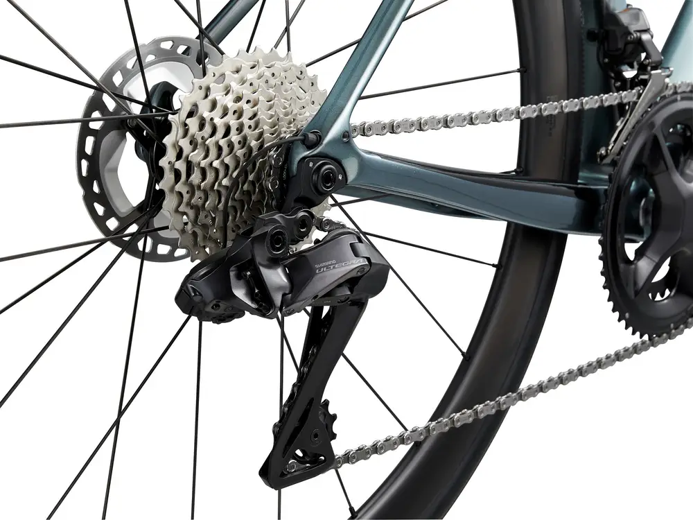 2023 Giant Defy, Advanced Pro 1 – Specs, Comparisons, Reviews – 99 Spokes