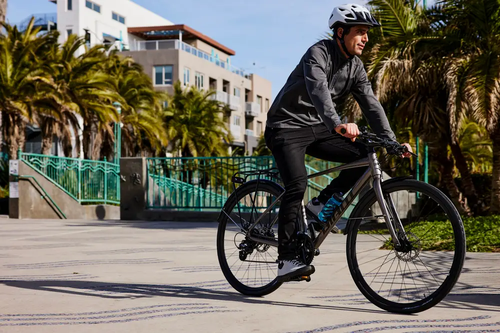 2023 Giant Escape City Disc 2 – Specs, Comparisons, Reviews – 99 Spokes
