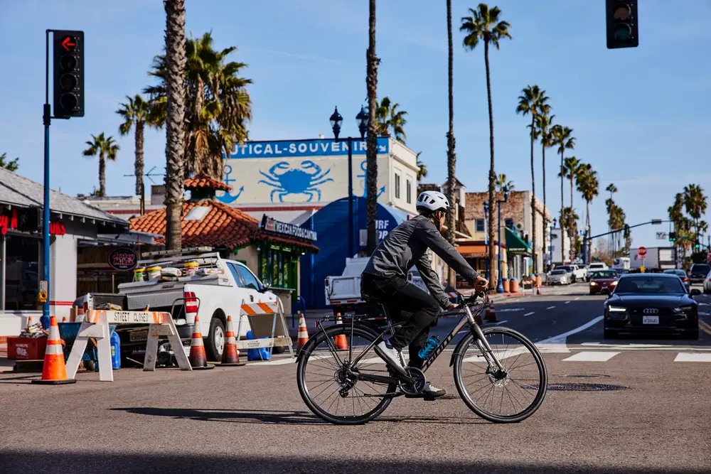 2023 Giant Escape City Disc 2 – Specs, Comparisons, Reviews – 99 Spokes