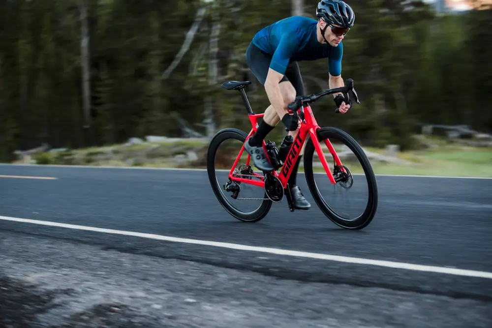 2023 Giant Propel Advanced Pro 1 – Specs, Comparisons, Reviews – 99 Spokes