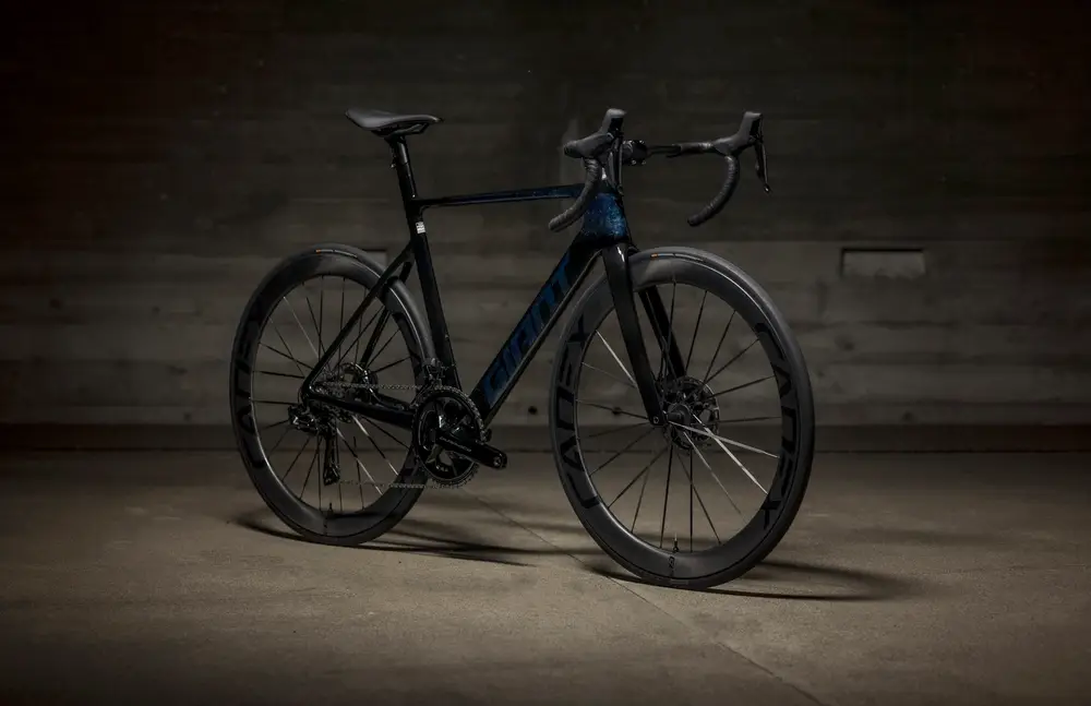 2023 Giant Propel Advanced SL 0 – Specs, Comparisons, Reviews – 99 Spokes