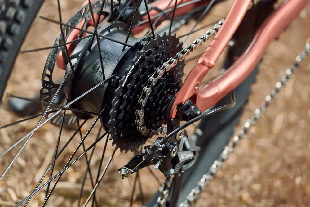 2023 Giant Talon E+ 24 – Specs, Comparisons, Reviews – 99 Spokes