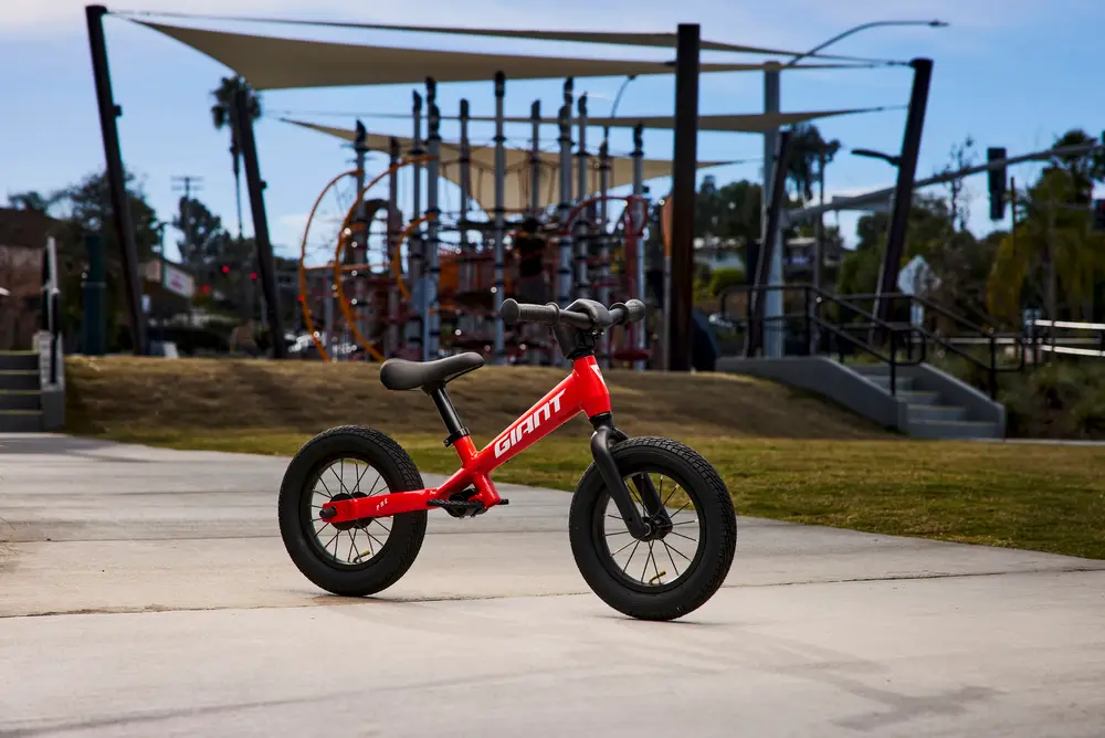 2024 Giant Pre – Specs, Comparisons, Reviews – 99 Spokes