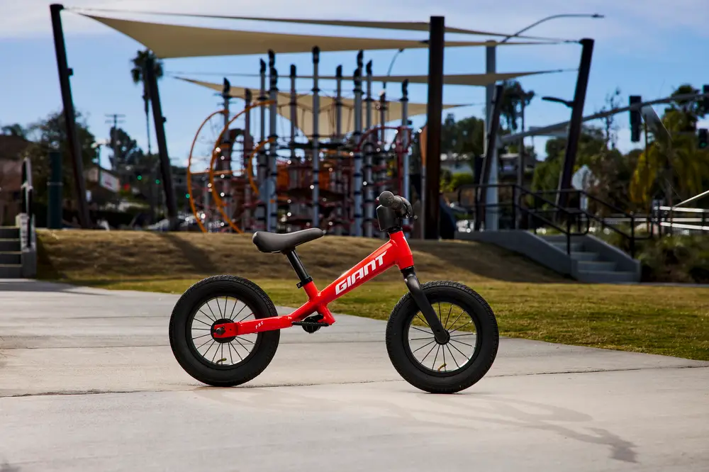 2024 Giant Pre – Specs, Comparisons, Reviews – 99 Spokes