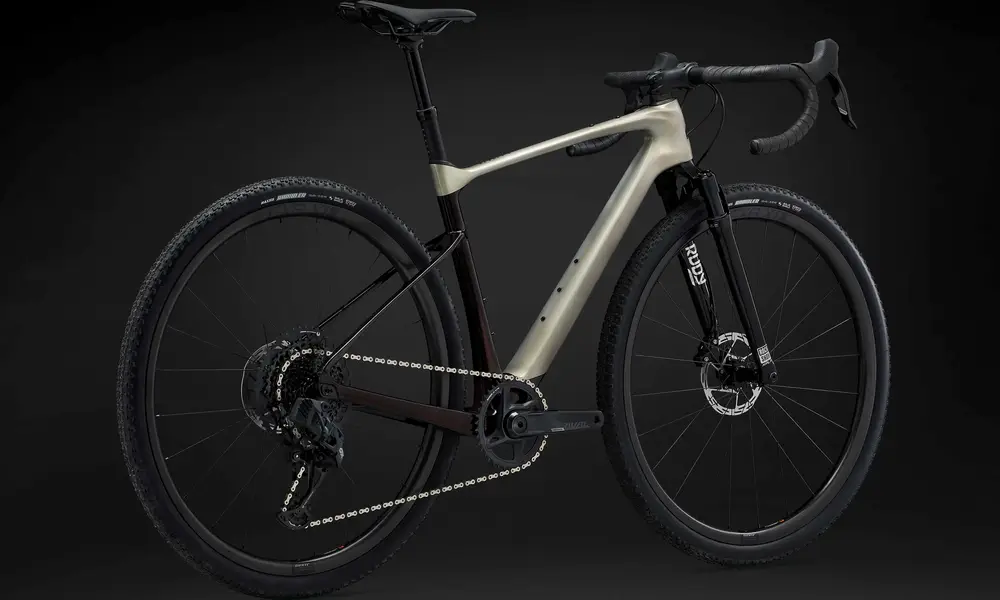 2024 Giant Revolt X Advanced Pro 1 – Specs, Comparisons, Reviews – 99 ...