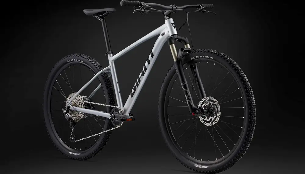 2024 Giant Talon 0 – Specs, Comparisons, Reviews – 99 Spokes