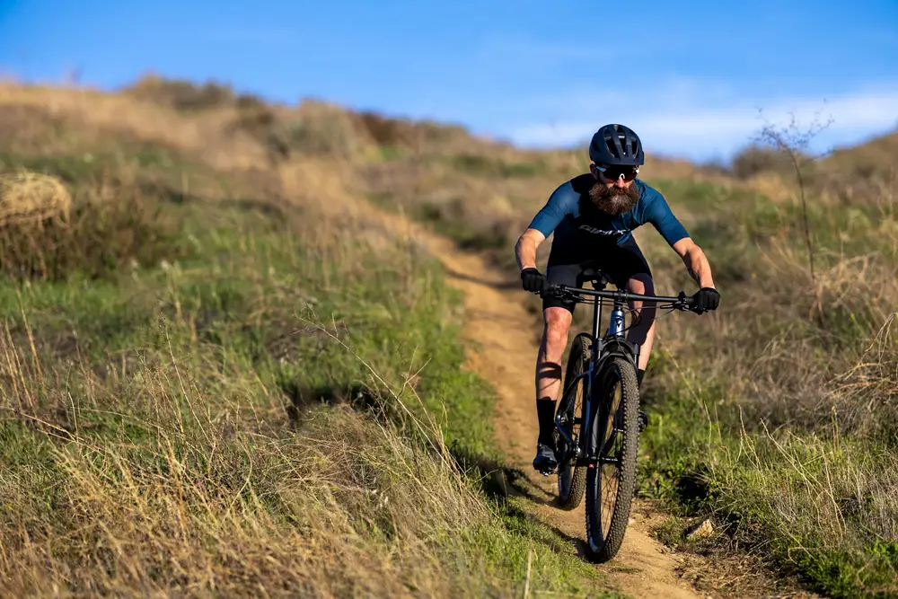 2024 Giant XTC SLR 29 2 – Specs, Comparisons, Reviews – 99 Spokes