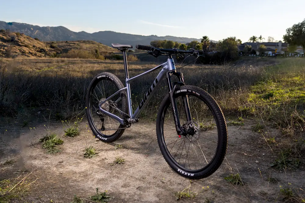 2024 Giant XTC SLR 29 2 – Specs, Comparisons, Reviews – 99 Spokes