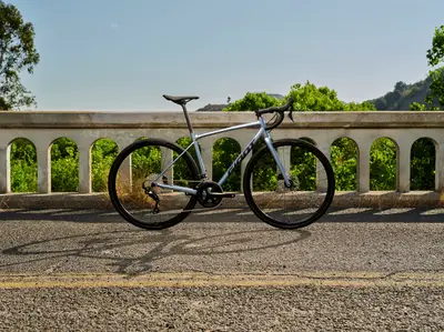 2025 Giant Contend AR 1 – Specs, Comparisons, Reviews – 99 Spokes