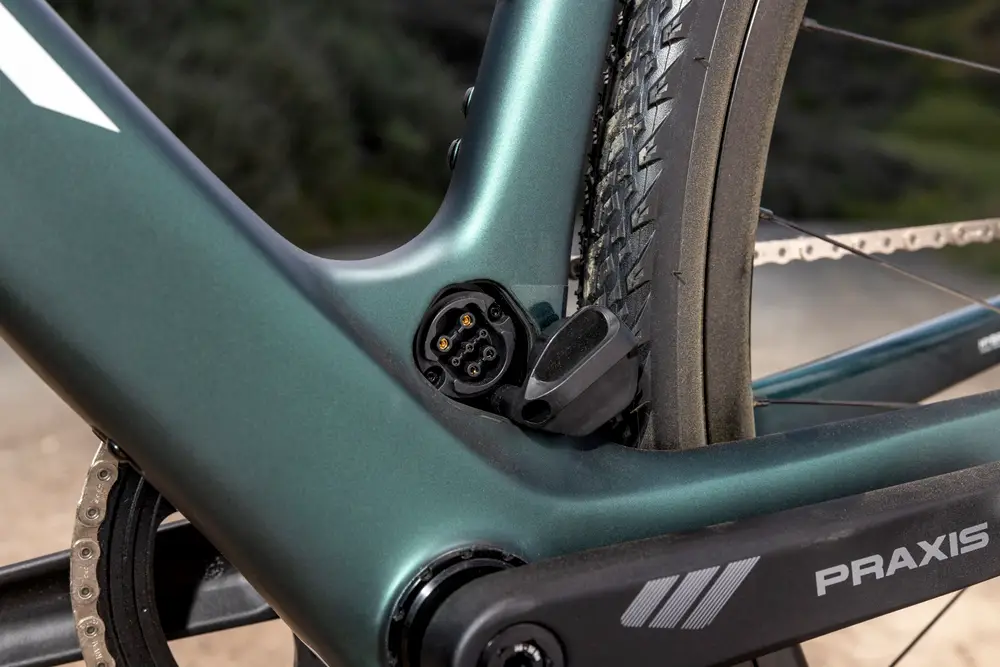 2025 Giant Defy Advanced E+ Elite 0 – Specs, Comparisons, Reviews – 99 ...