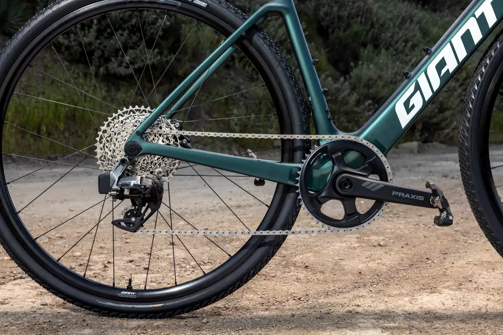 2025 Giant Defy Advanced E+ Elite 0 – Specs, Comparisons, Reviews – 99 ...