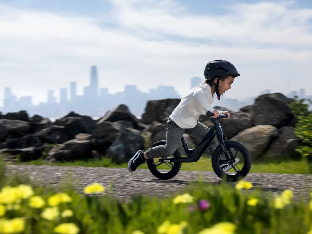 2025 Giant Pre rCarbon – Specs, Comparisons, Reviews – 99 Spokes