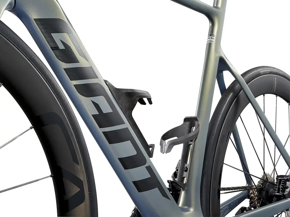 2025 Giant Propel Advanced SL 1 – Specs, Comparisons, Reviews – 99 Spokes