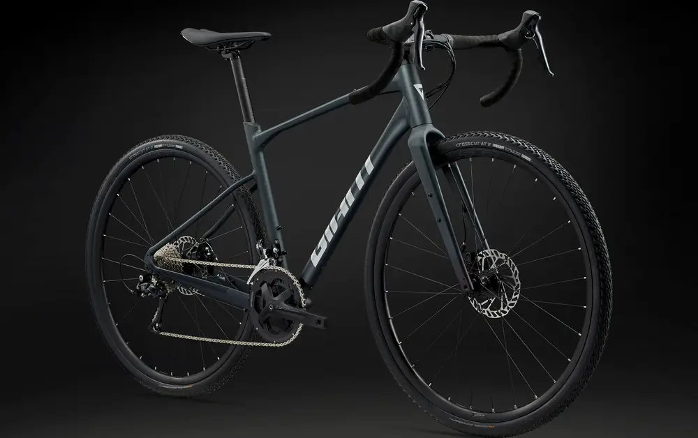 2025 Giant Revolt 2 – Specs, Comparisons, Reviews – 99 Spokes