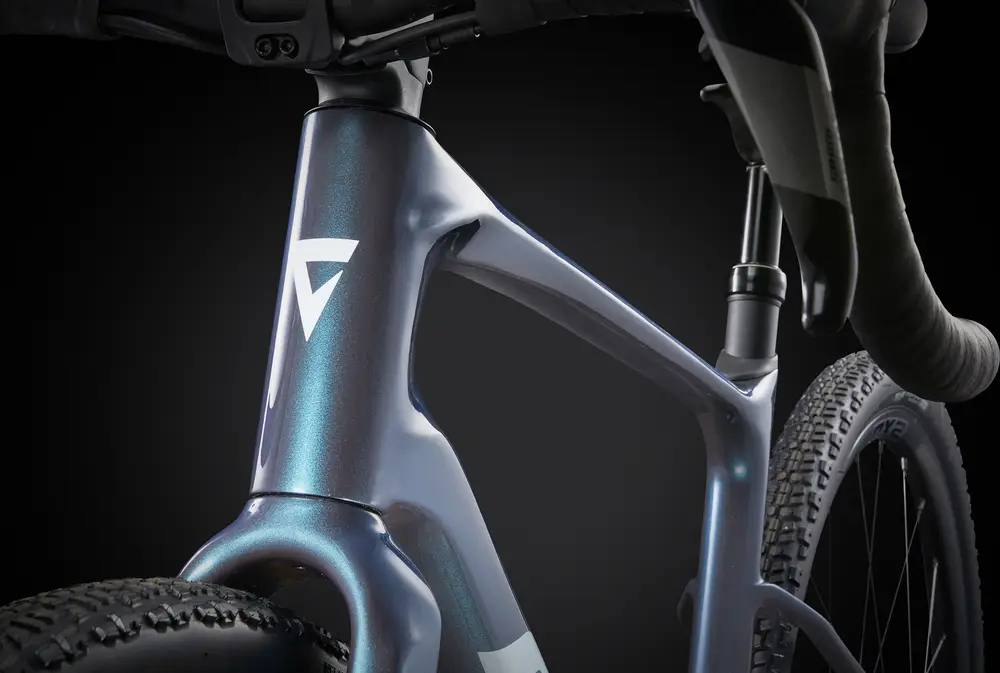 2025 Giant Revolt Advanced 1 – Specs, Comparisons, Reviews – 99 Spokes