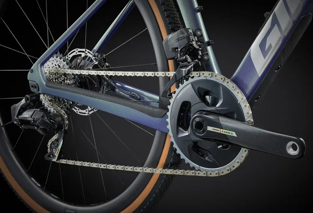 2025 Giant Revolt Advanced Pro 0 – Specs, Comparisons, Reviews – 99 Spokes