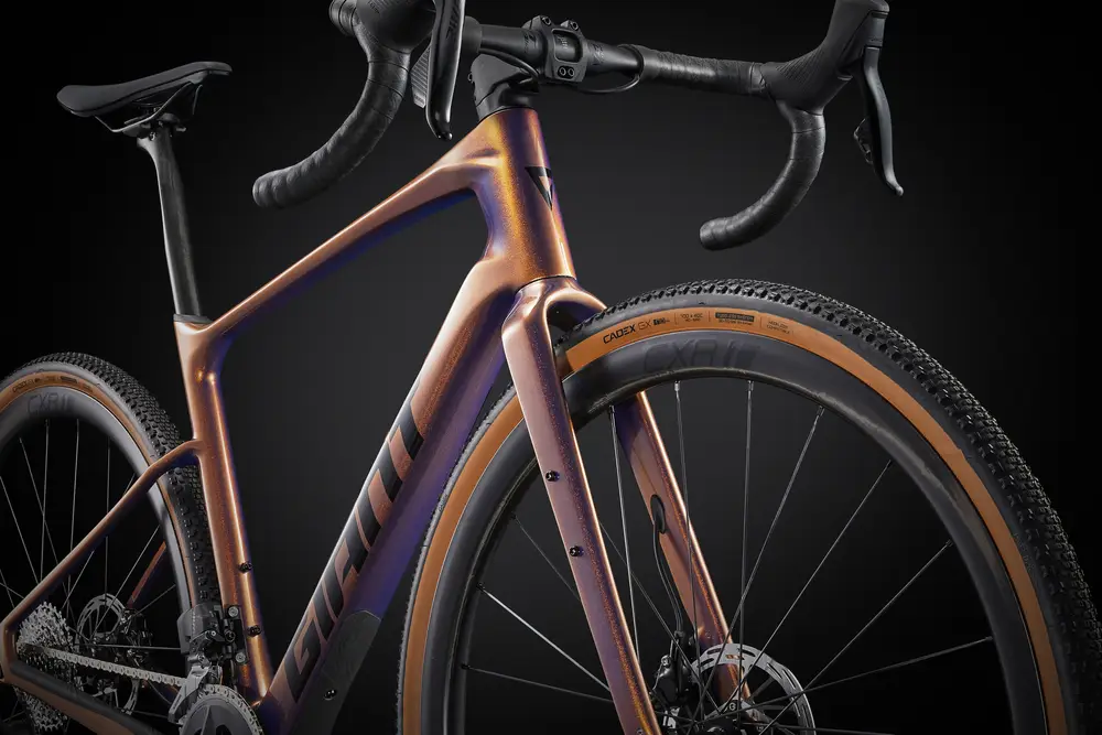 2025 Giant Revolt Advanced Pro 1 – Specs, Comparisons, Reviews – 99 Spokes