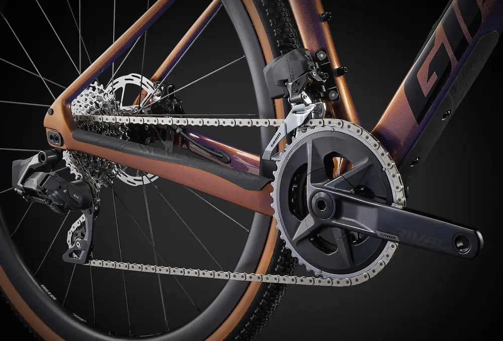 2025 Giant Revolt Advanced Pro 1 – Specs, Comparisons, Reviews – 99 Spokes